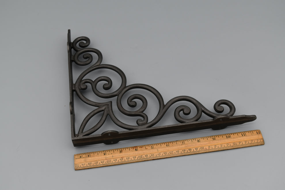 Victorian Scroll Bracket 10" x 12" – Spearhead & Company