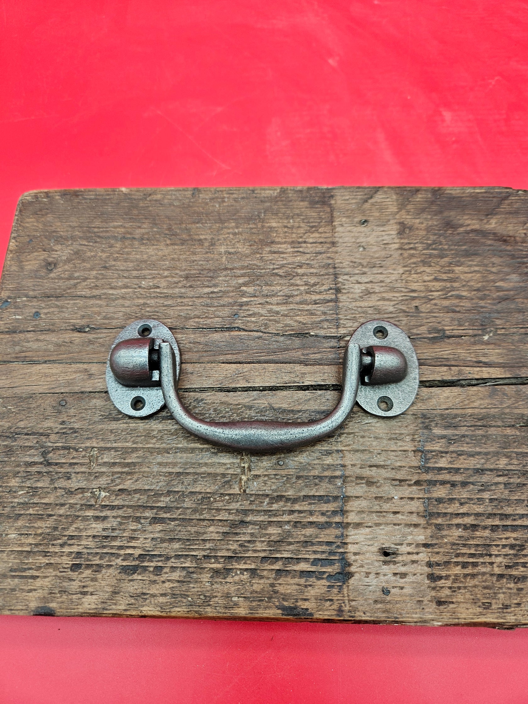 Oval plate Lifting Handle – Spearhead & Company